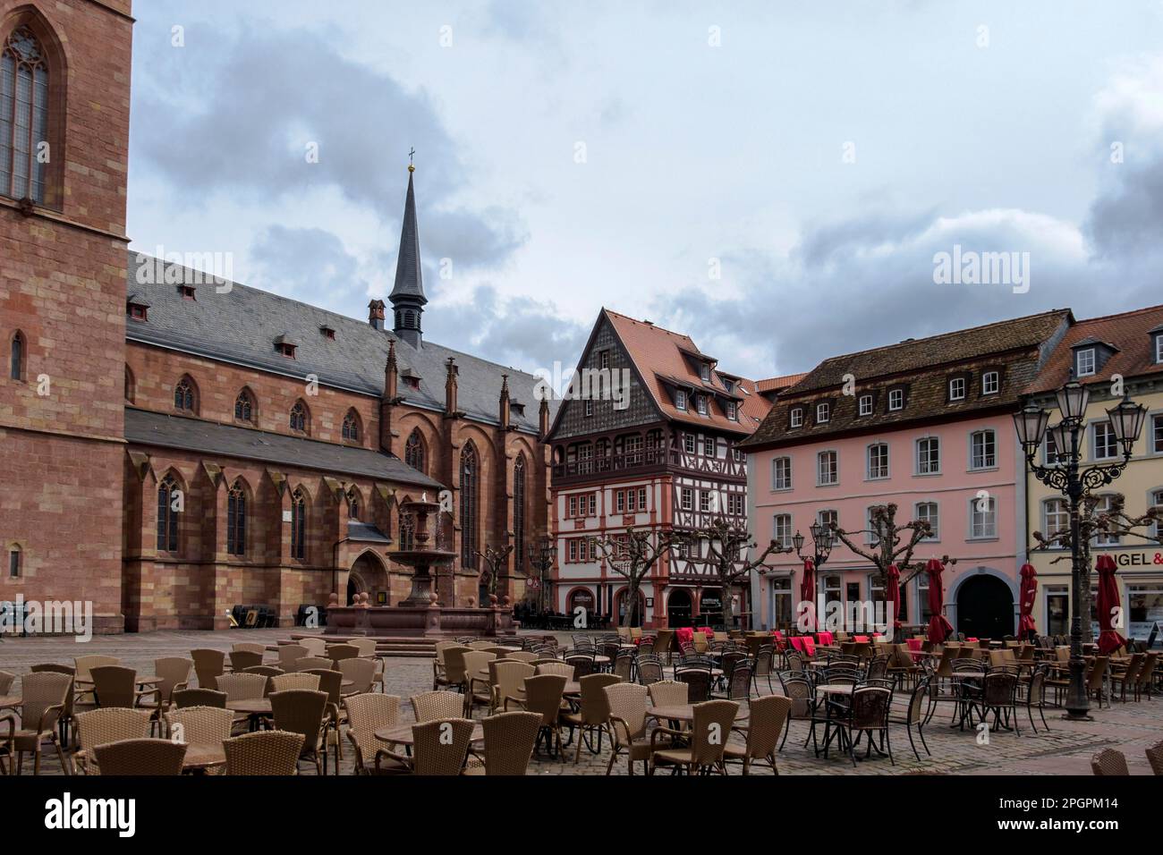 Neustadt ad weinstrasse -Fotos und -Bildmaterial in hoher Auflösung – Alamy