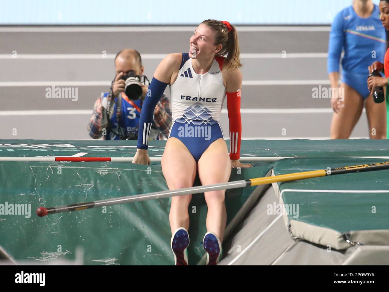 Margot CHEVRIER aus Frankreich – Pole Vault Women Final anlässlich der ...