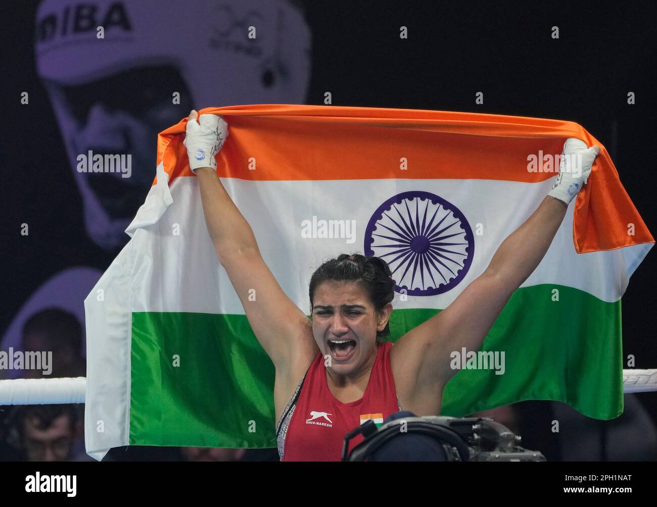 India's Sweety celebrates after wining Elite Women 75-81Kg Light heavy ...