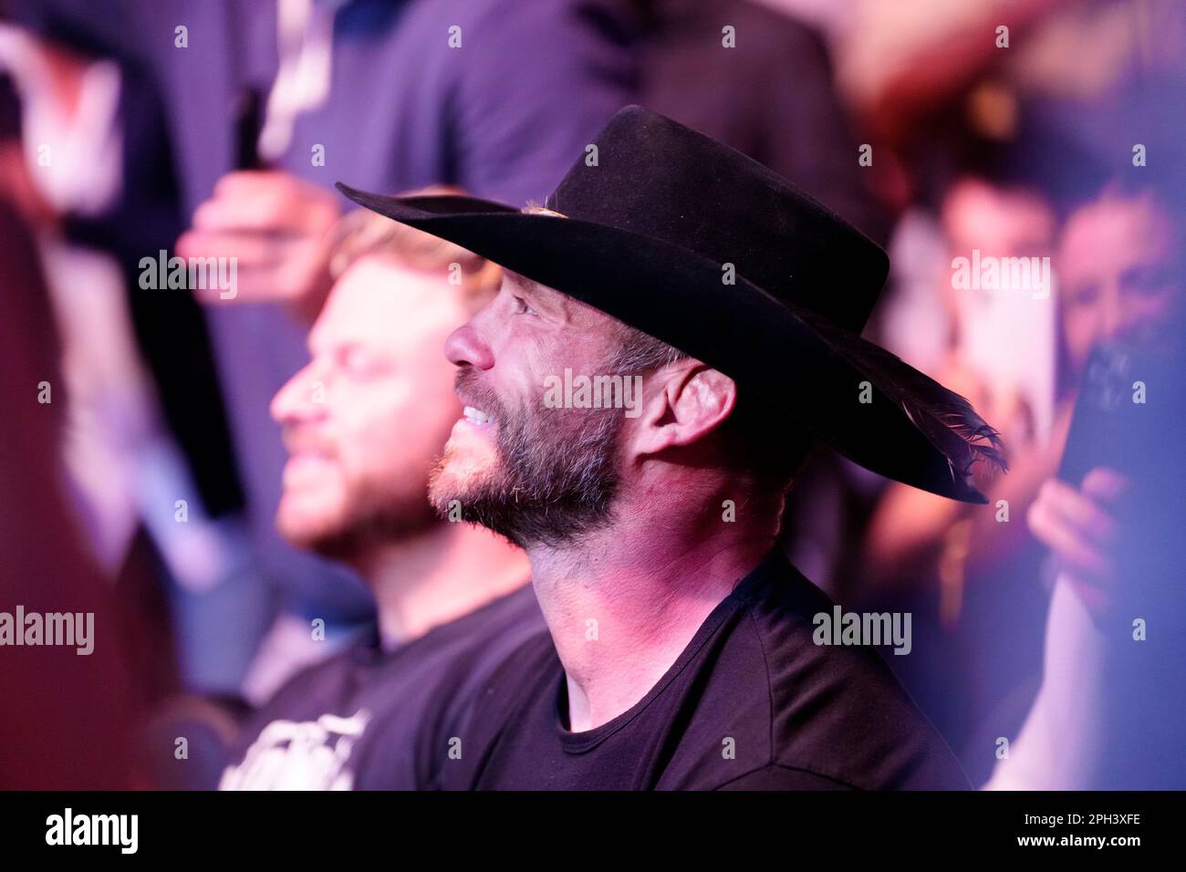 SAN ANTONIO, TEXAS – März 25: Donald „Cowboy“ Cerrone reagiert auf ...