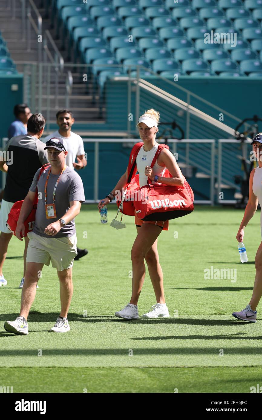 Erin routliffe -Fotos und -Bildmaterial in hoher Auflösung – Alamy
