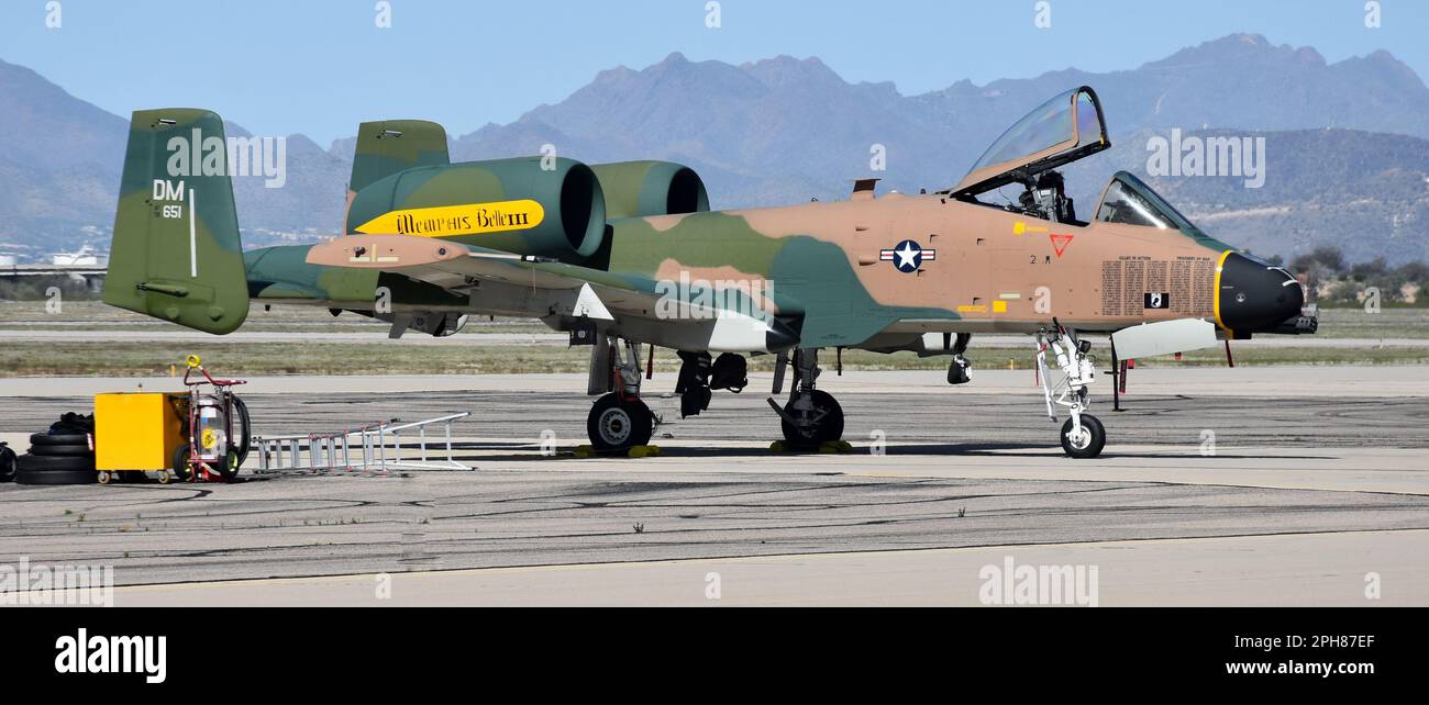 Ein Air Force A-10 Warthog Thunderbolt II Angriffsjet mit ...