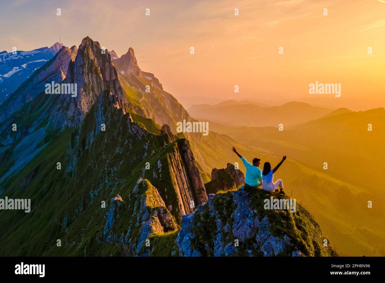 Schaeffler Gebirgskamm schweizer Alpstein, Appenzell Schweiz, ein Gebirgskamm des majestätischen ...