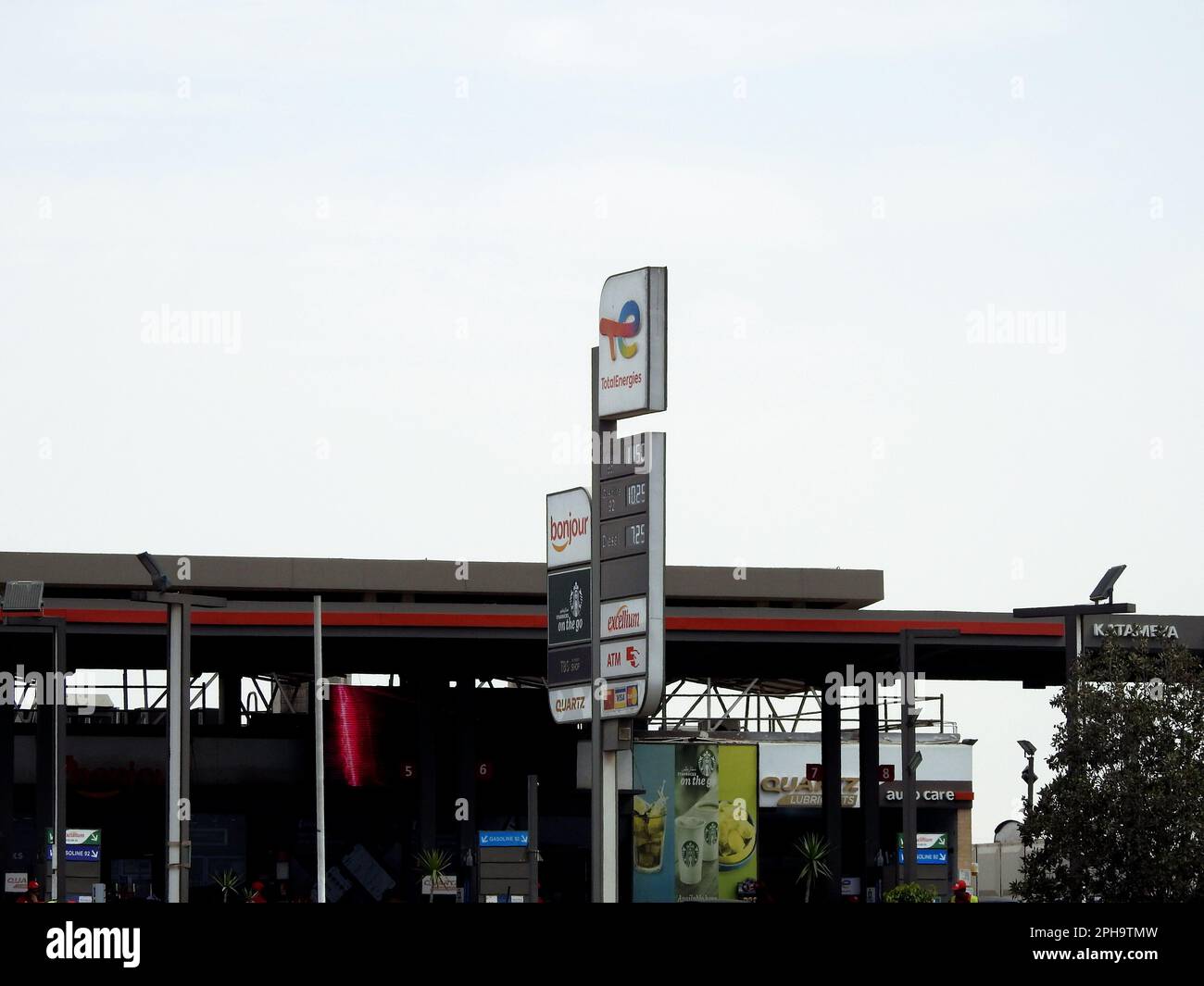 Gizeh, Ägypten, März 24 2023: Total Energies Gas and Oil Station ...