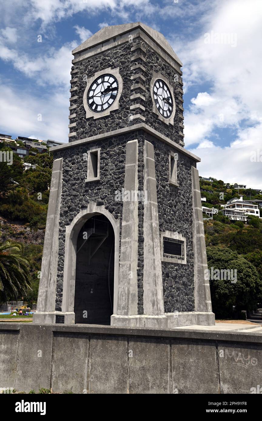 Erbe uhr sommer -Fotos und -Bildmaterial in hoher Auflösung – Alamy