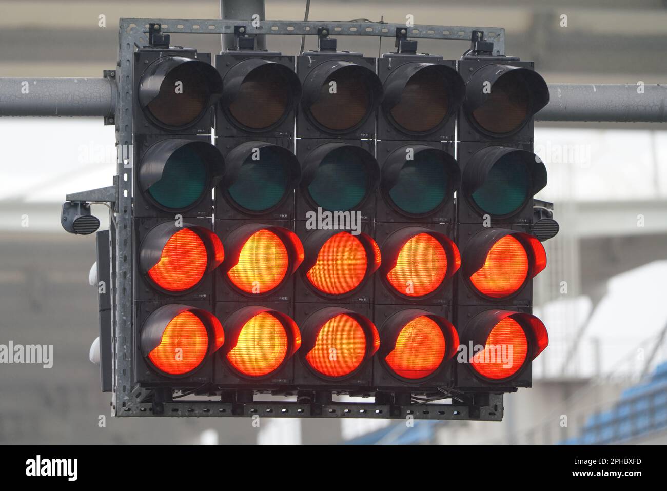 Formula one race start lights -Fotos und -Bildmaterial in hoher ...