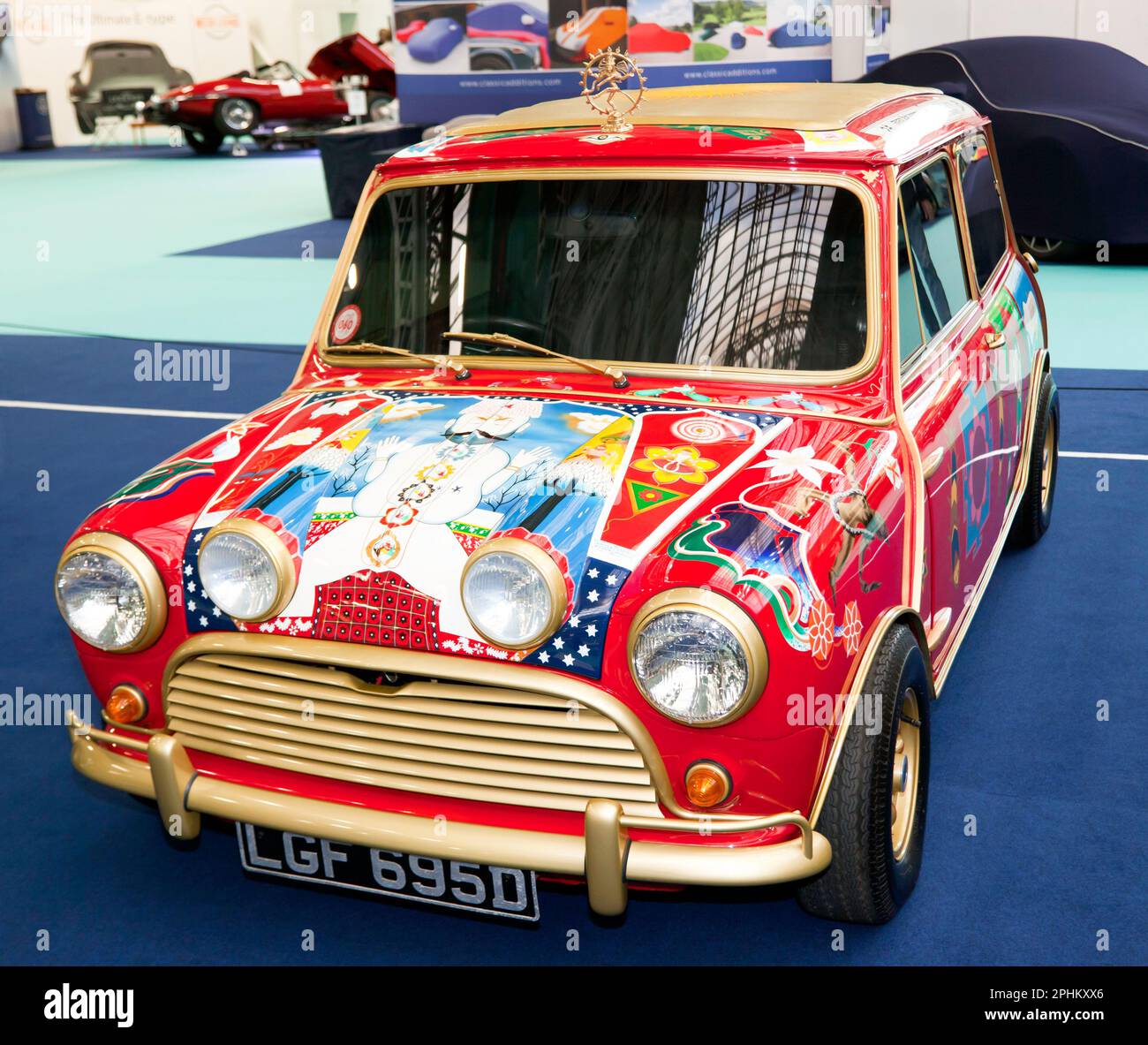Dreiviertel Vorderansicht von George Harrisons 1966, Austin Mini Cooper ...