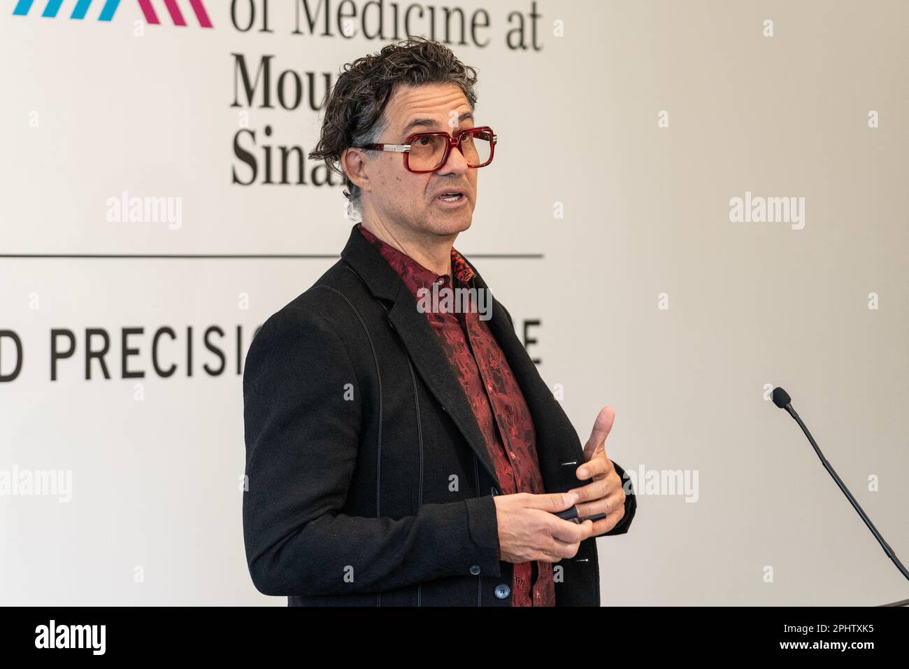 Derrick rossi -Fotos und -Bildmaterial in hoher Auflösung – Alamy