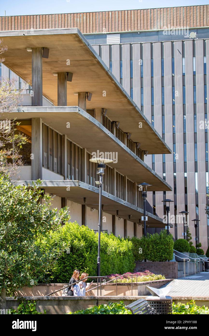 Die Fisher Library im modernistischen Stil, entworfen vom NSW ...