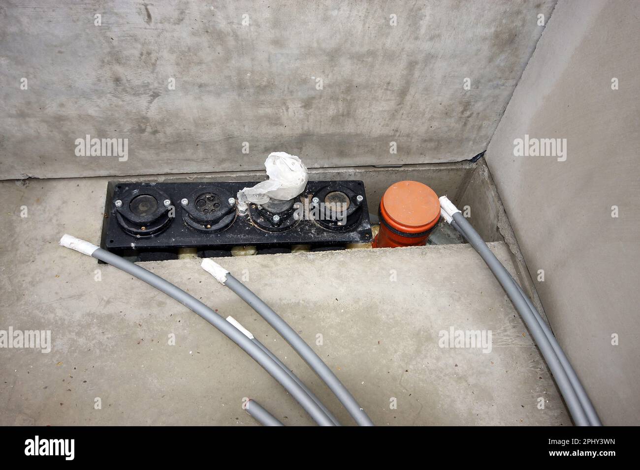 Baustellen stromanschluss -Fotos und -Bildmaterial in hoher Auflösung – Alamy