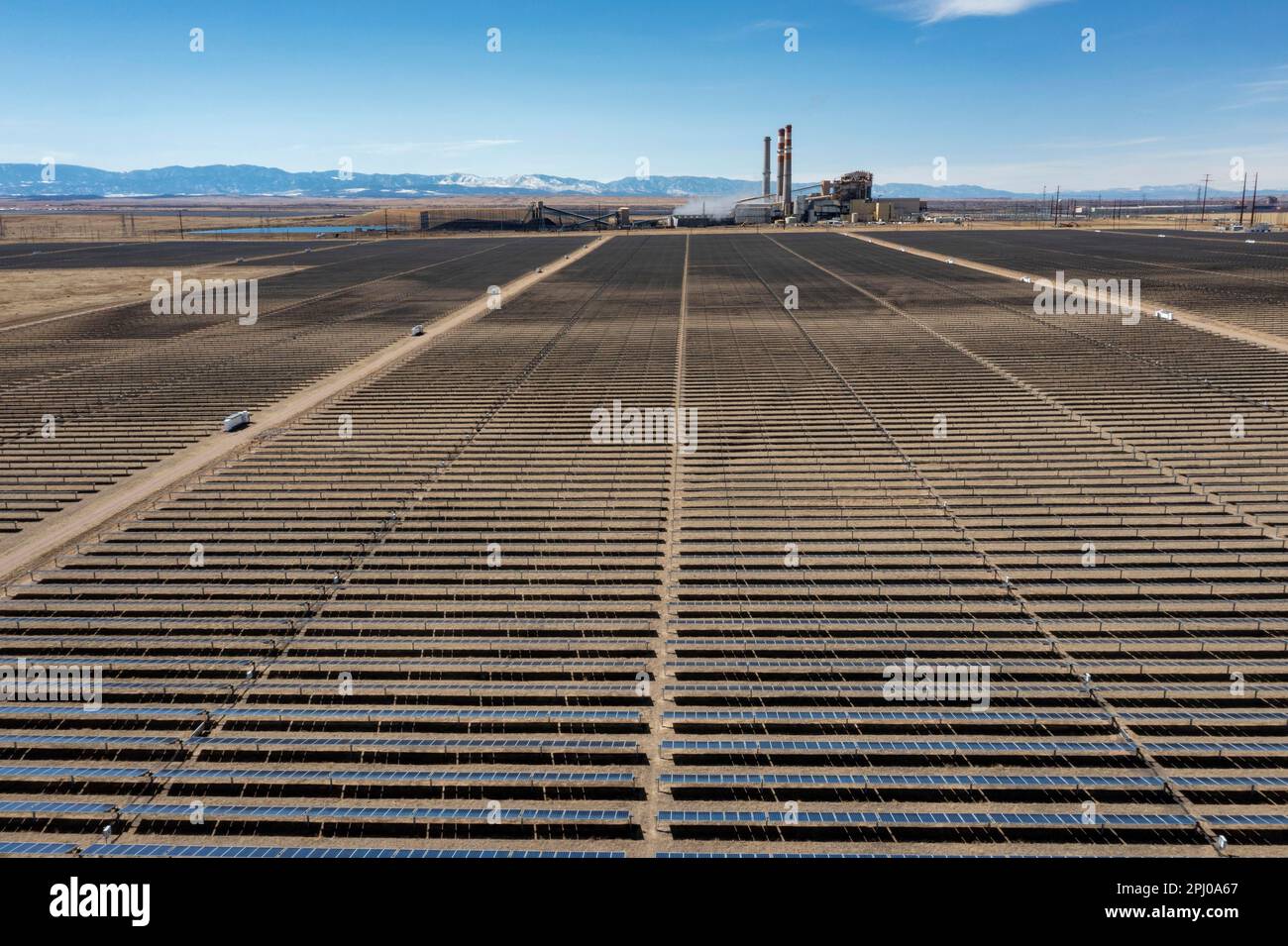 Pueblo, Colorado, Das Bighorn Solar Project. Die 300-Megawatt-Anlage ...