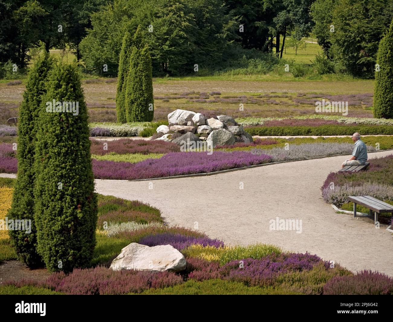 Schneverdingen heidegarten -Fotos und -Bildmaterial in hoher Auflösung ...