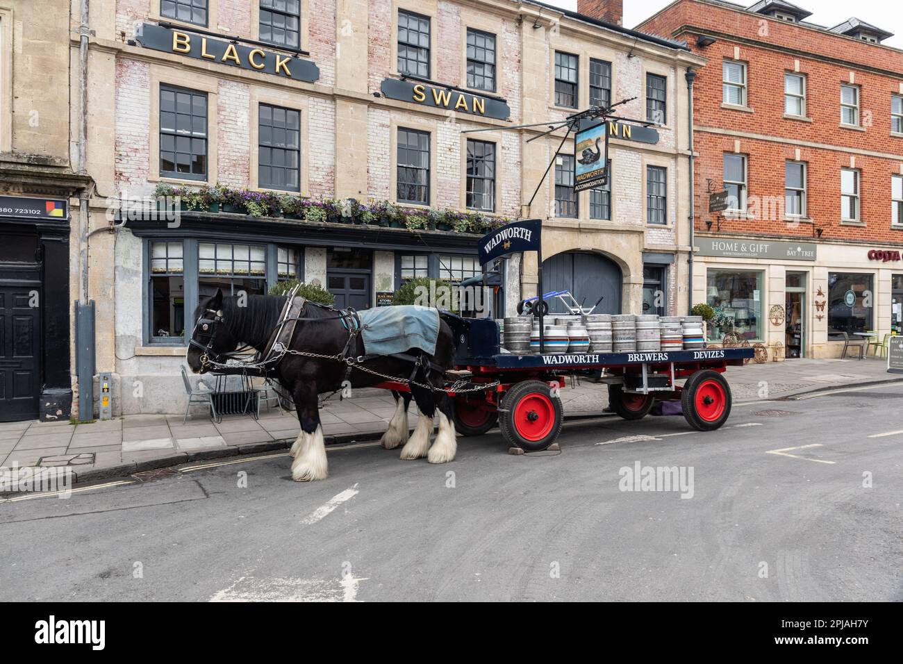 Dray horses -Fotos und -Bildmaterial in hoher Auflösung – Alamy