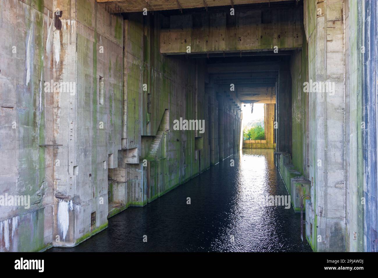 Bremen: U-Boot-Bunker Valentin (U-Boot-Bunker Farge, Valentin U-Boot-U ...