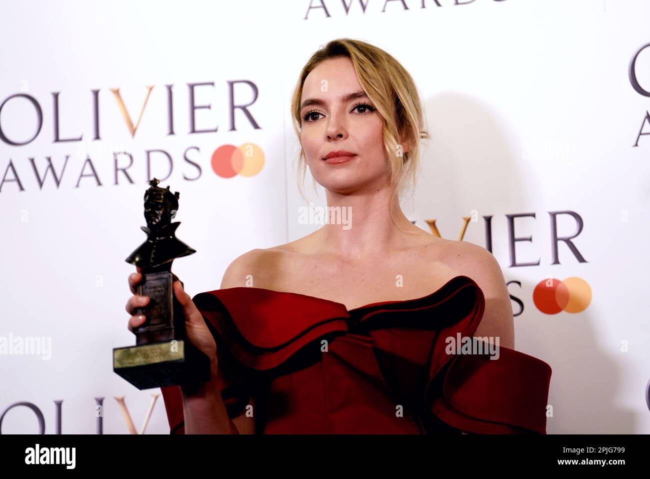 Jodie Comer im Pressesaal, nachdem er bei den Olivier Awards in der ...