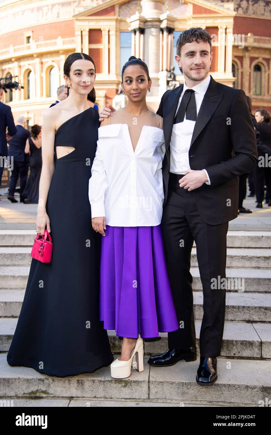 Patsy Ferran, Anjana Vasan and Paul Mescal pose for photographers upon ...