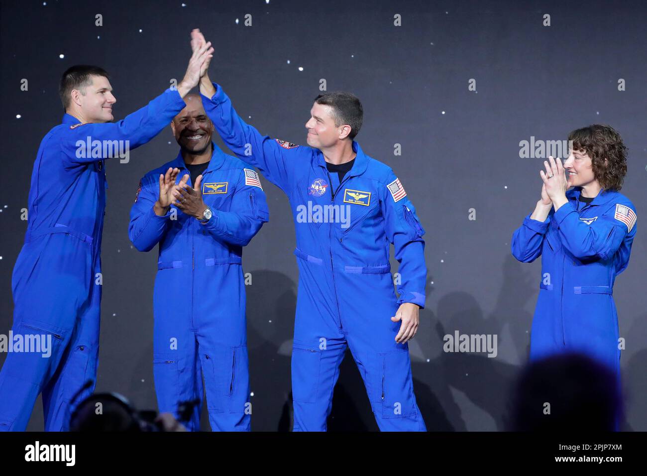 From left, Jeremy Hansen, Victor Glover, Reid Wiseman and Christina ...