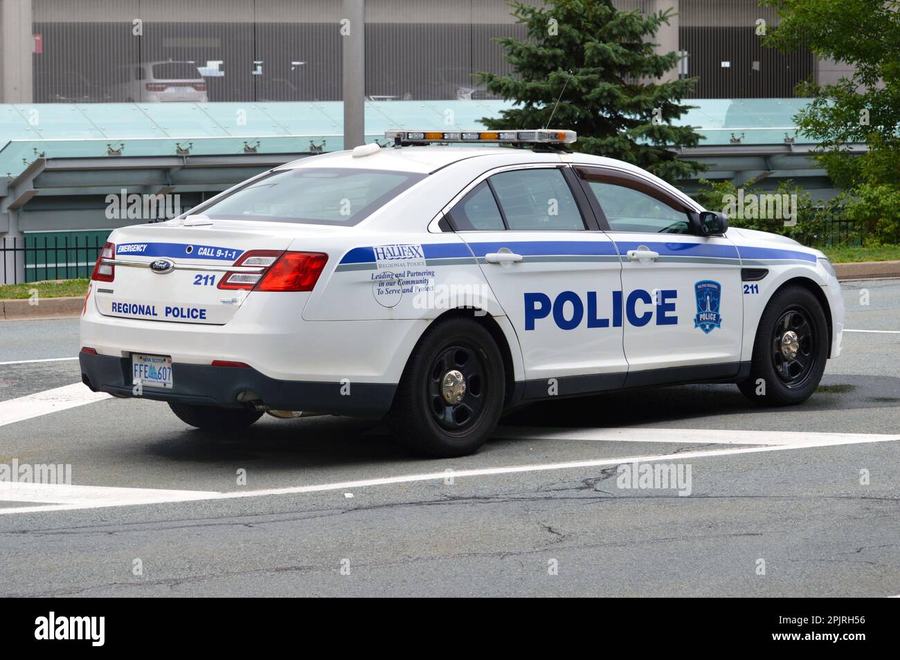 Canadian police car -Fotos und -Bildmaterial in hoher Auflösung – Alamy