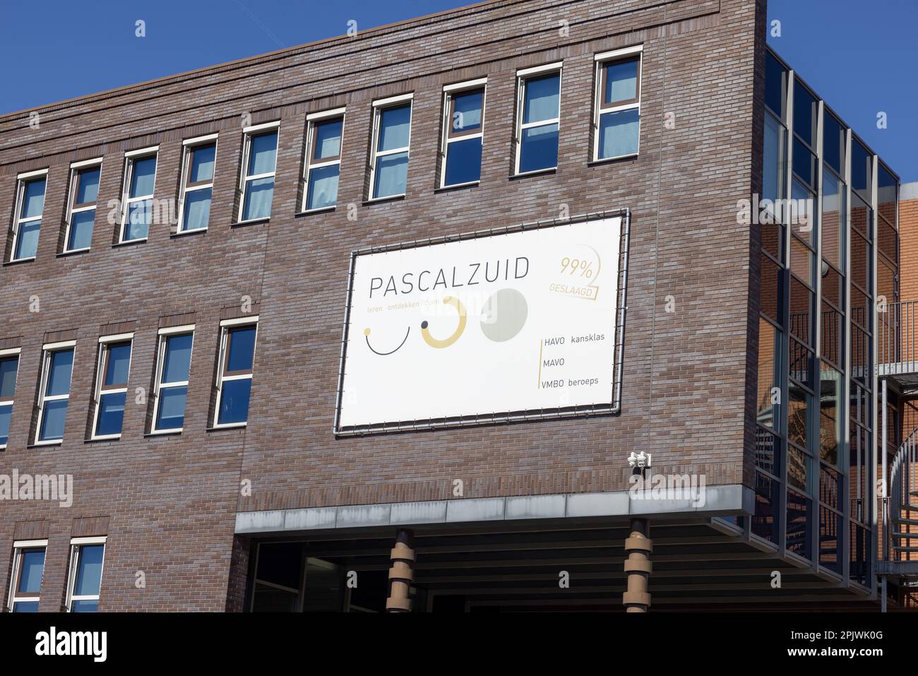 Lehrer gesucht -Fotos und -Bildmaterial in hoher Auflösung – Alamy