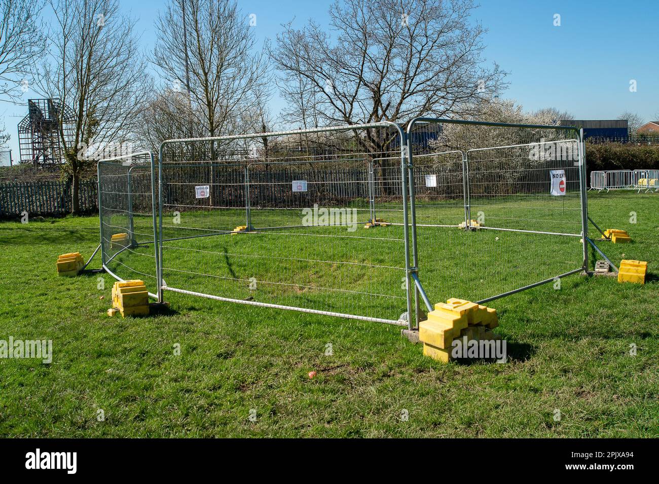 Ruislip, Großbritannien. 4. April 2023. Nach den jüngsten sprudelnden ...
