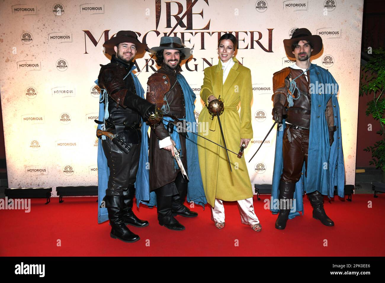 Die drei musketiere 2023 -Fotos und -Bildmaterial in hoher Auflösung ...