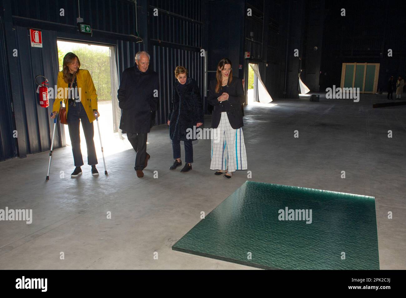 4. april 2023 - Mailand - Pirelli Hangar Bicocca Mostra 'Grand Bal ...