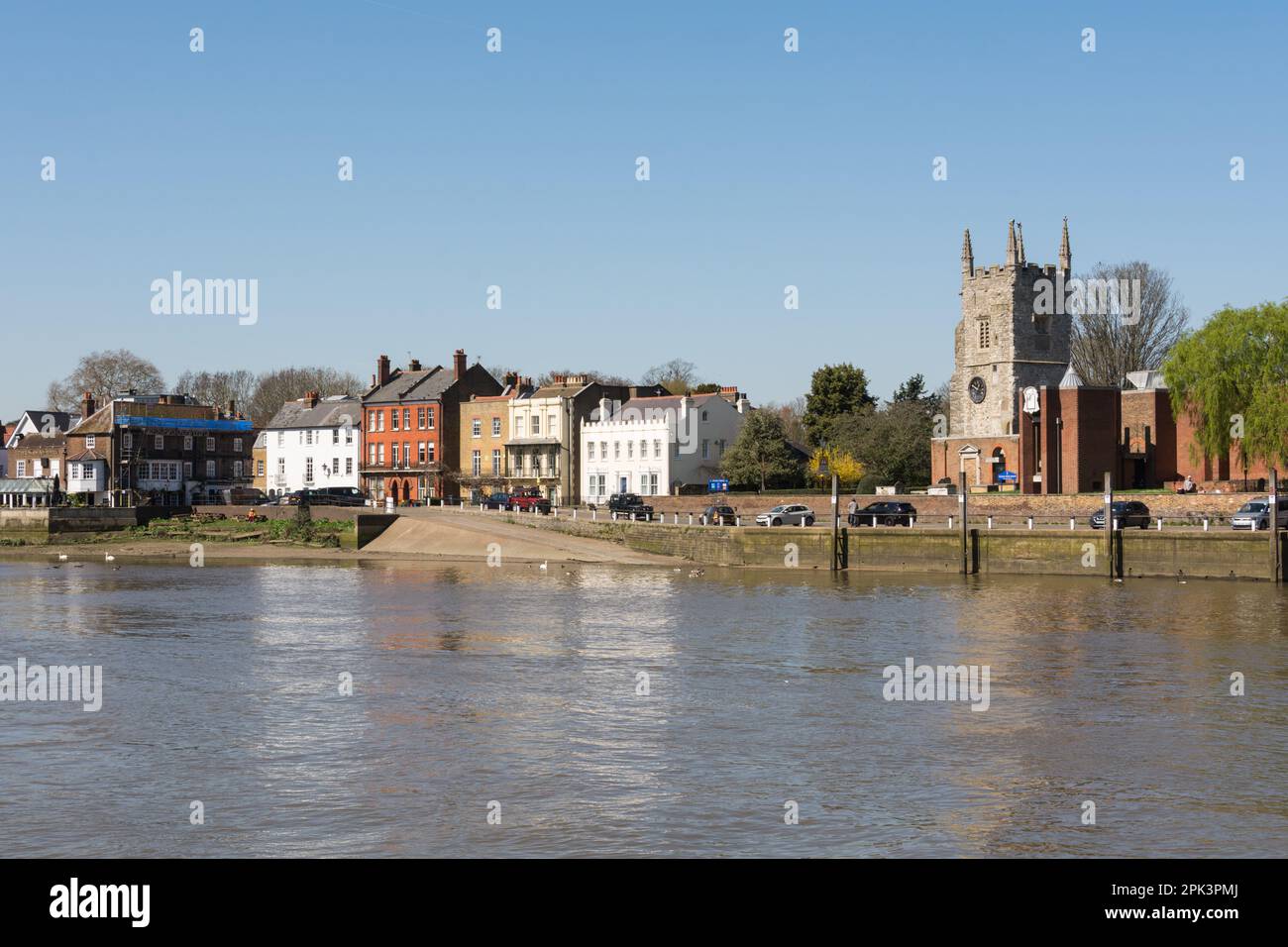 Das London Apprentice Public House und die All Saints Church an der ...