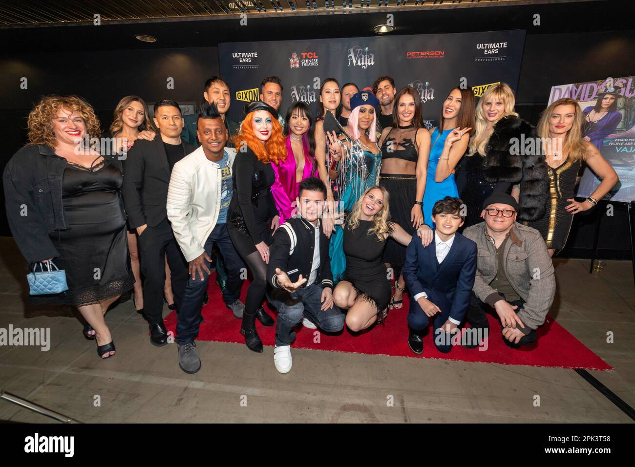 Weltpremiere musikvideo menschen sind menschen -Fotos und -Bildmaterial ...