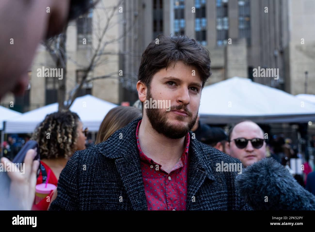 Gavin Wax gegenüber dem Manhattan Criminal Court, als der ehemalige ...