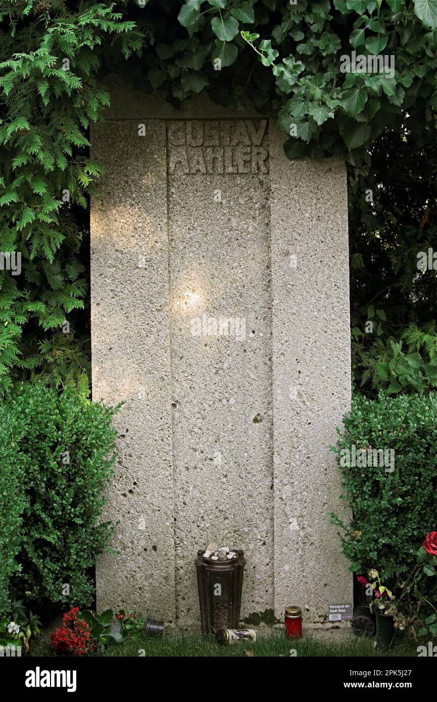 Wiedeń, Wien, Wien, Österreich, von Josef Hoffmann entworfenes Grabmal ...