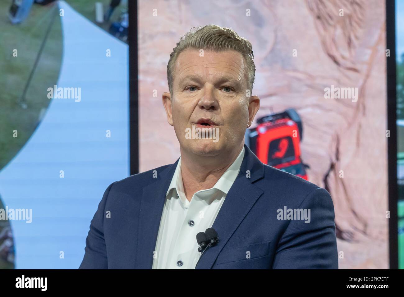 NEW YORK, NEW YORK - APRIL 05: Stellantis Global CEO der Jeep-Marke ...