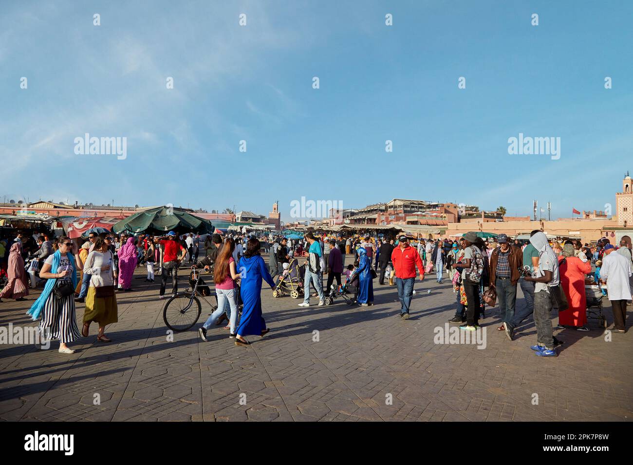 Lebendige landschaften -Fotos und -Bildmaterial in hoher Auflösung – Alamy