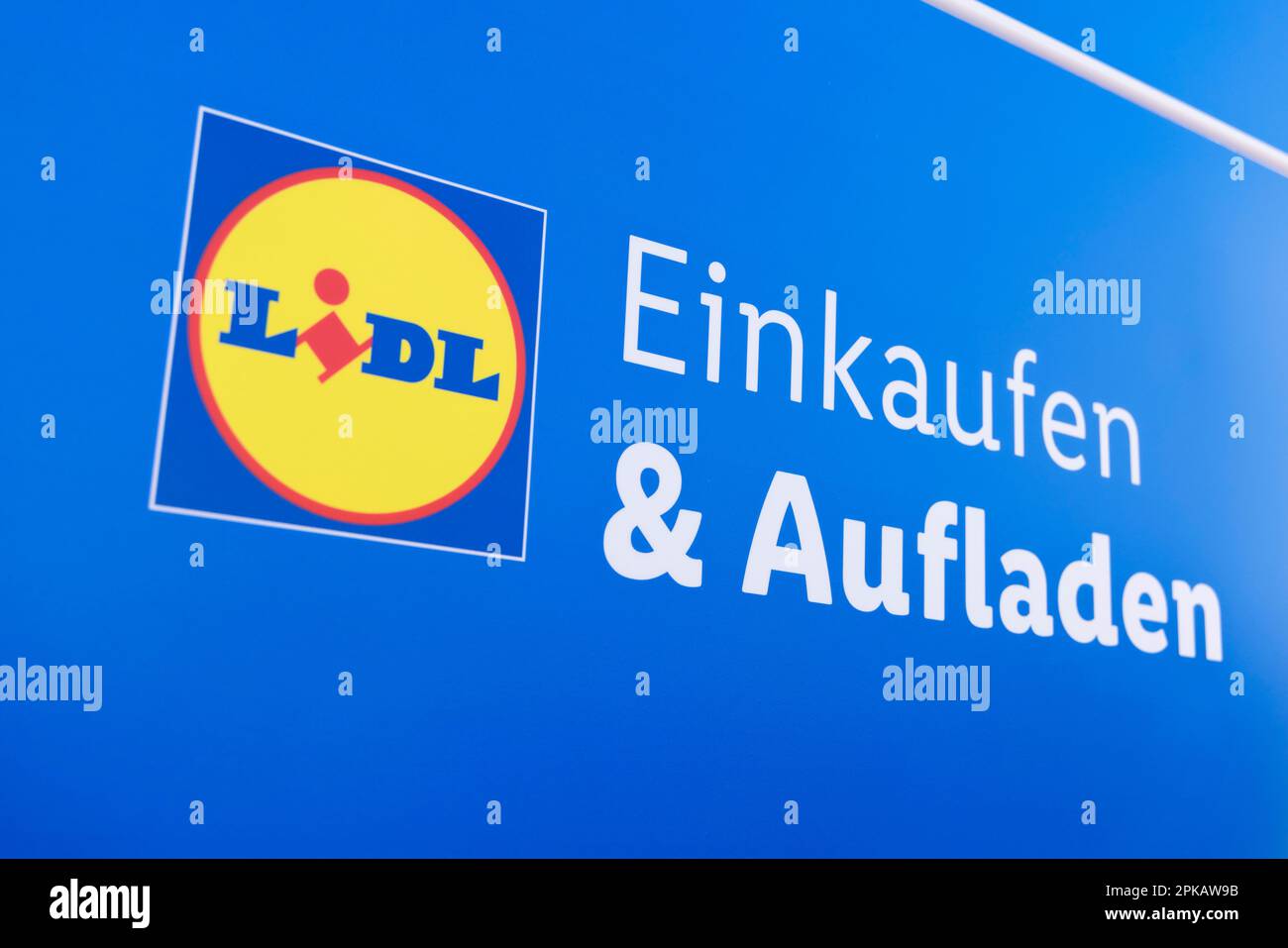Logo lidl -Fotos und -Bildmaterial in hoher Auflösung – Alamy