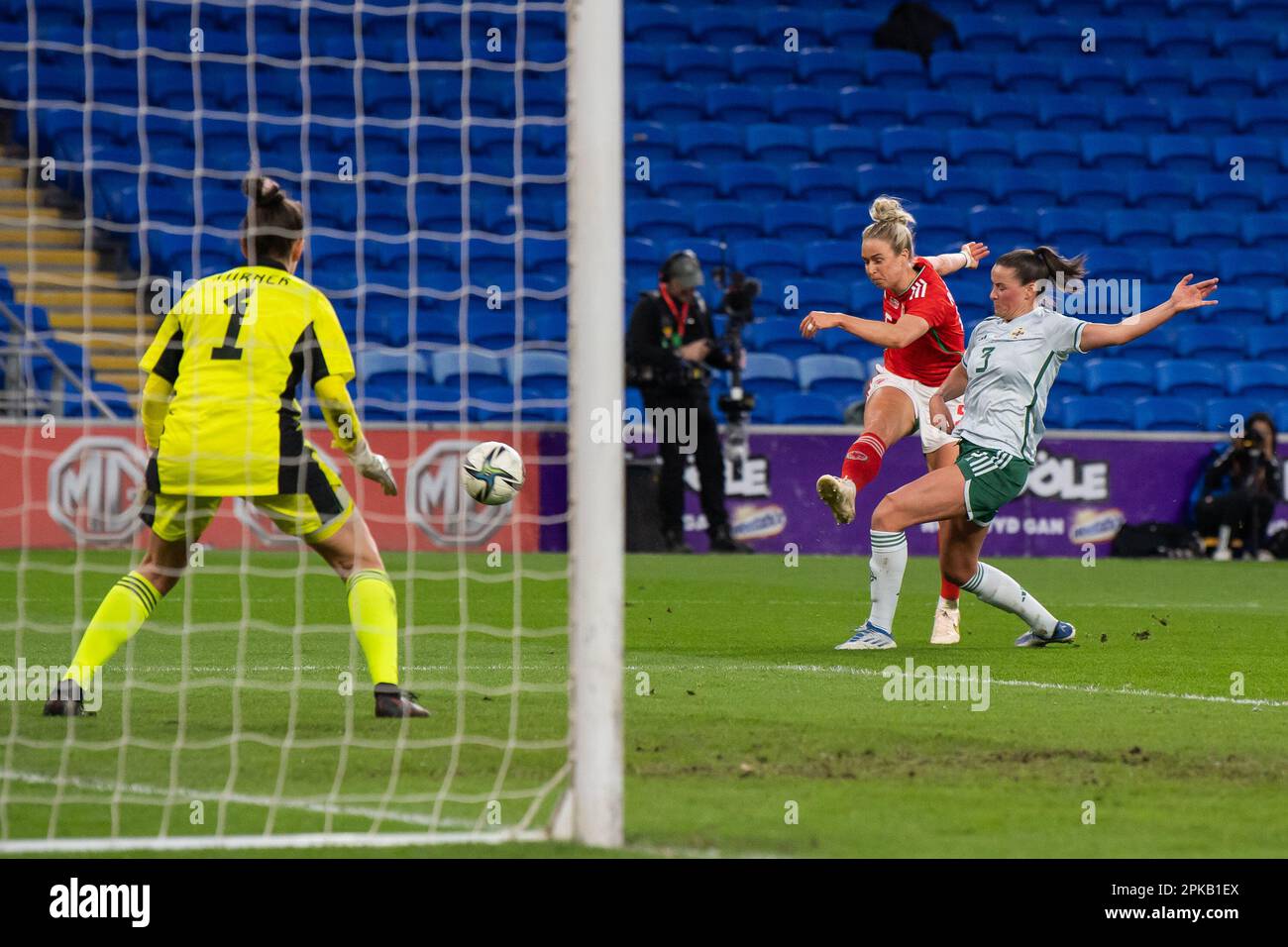 Wales frauen rhiannon roberts -Fotos und -Bildmaterial in hoher ...