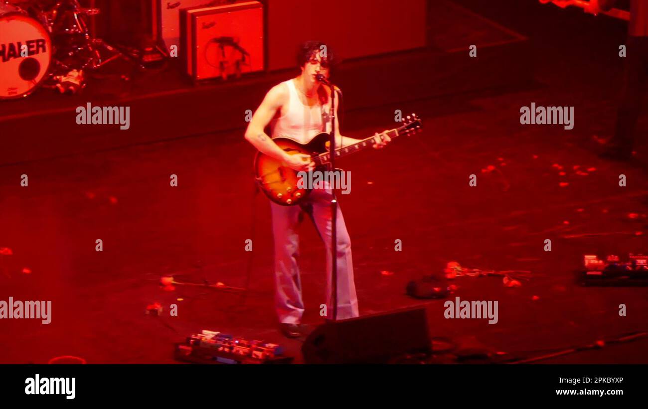 Los Angeles, Kalifornien, USA 5. April 2023 Singer Elijah Hewson und ...