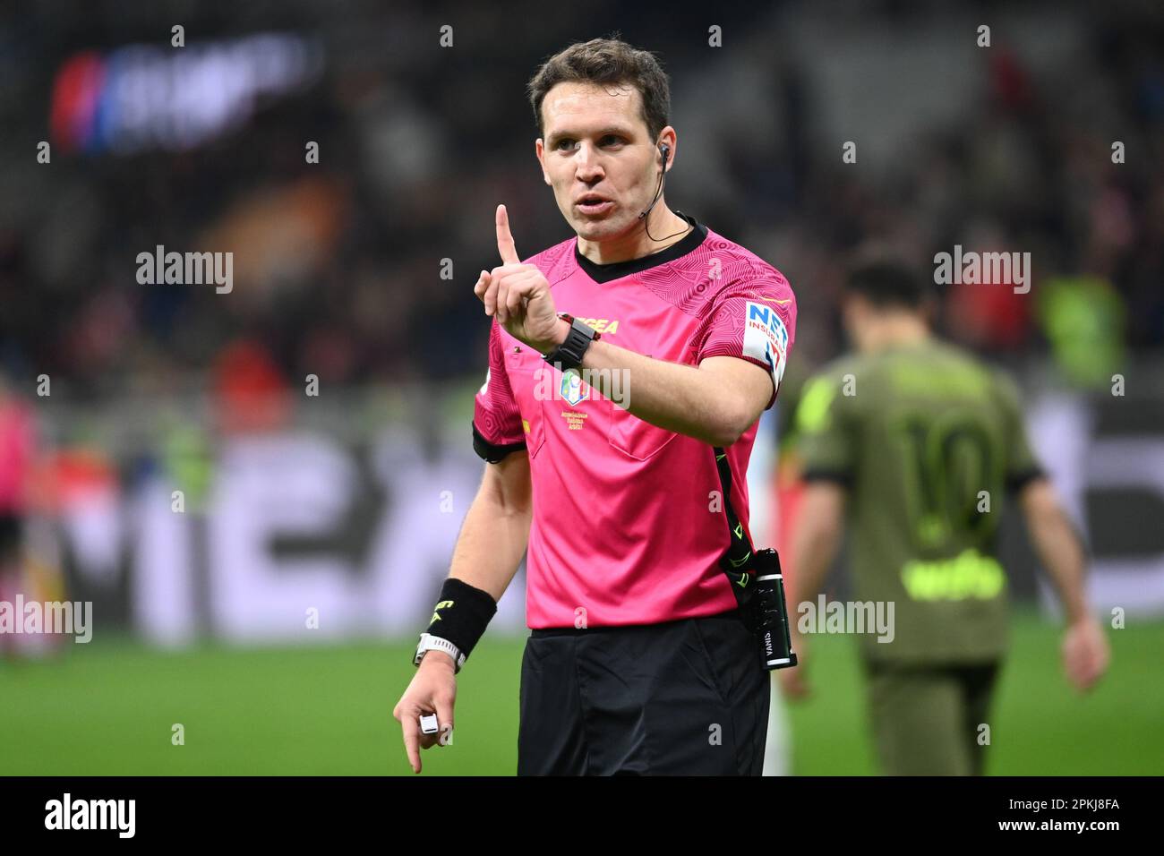 San Siro Stadium, Mailand, Italien, 07. April 2023, Der Schiedsrichter Matteo Marcenaro während ...