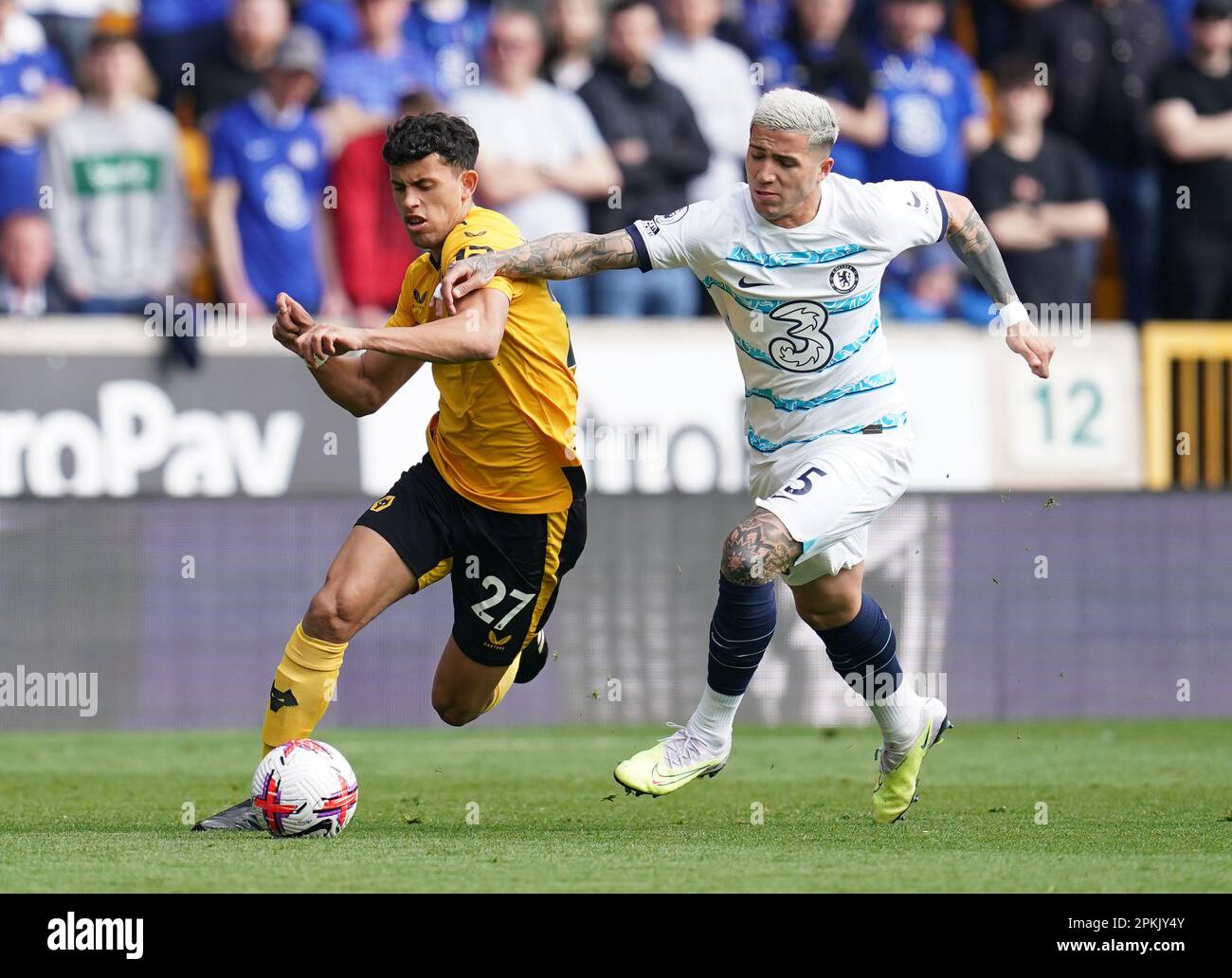 Die Matheus Nunes der Wolverhampton Wanderers und der Enzo Fernandez ...