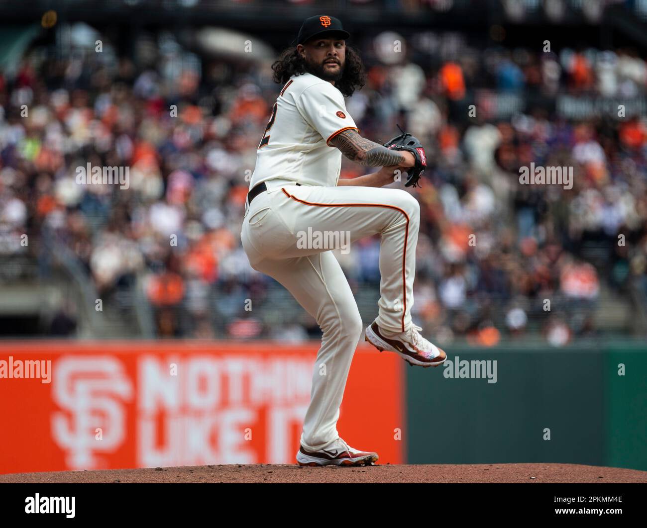 Mlb g2 sf giants vs kc royals -Fotos und -Bildmaterial in hoher Auflösung – Alamy