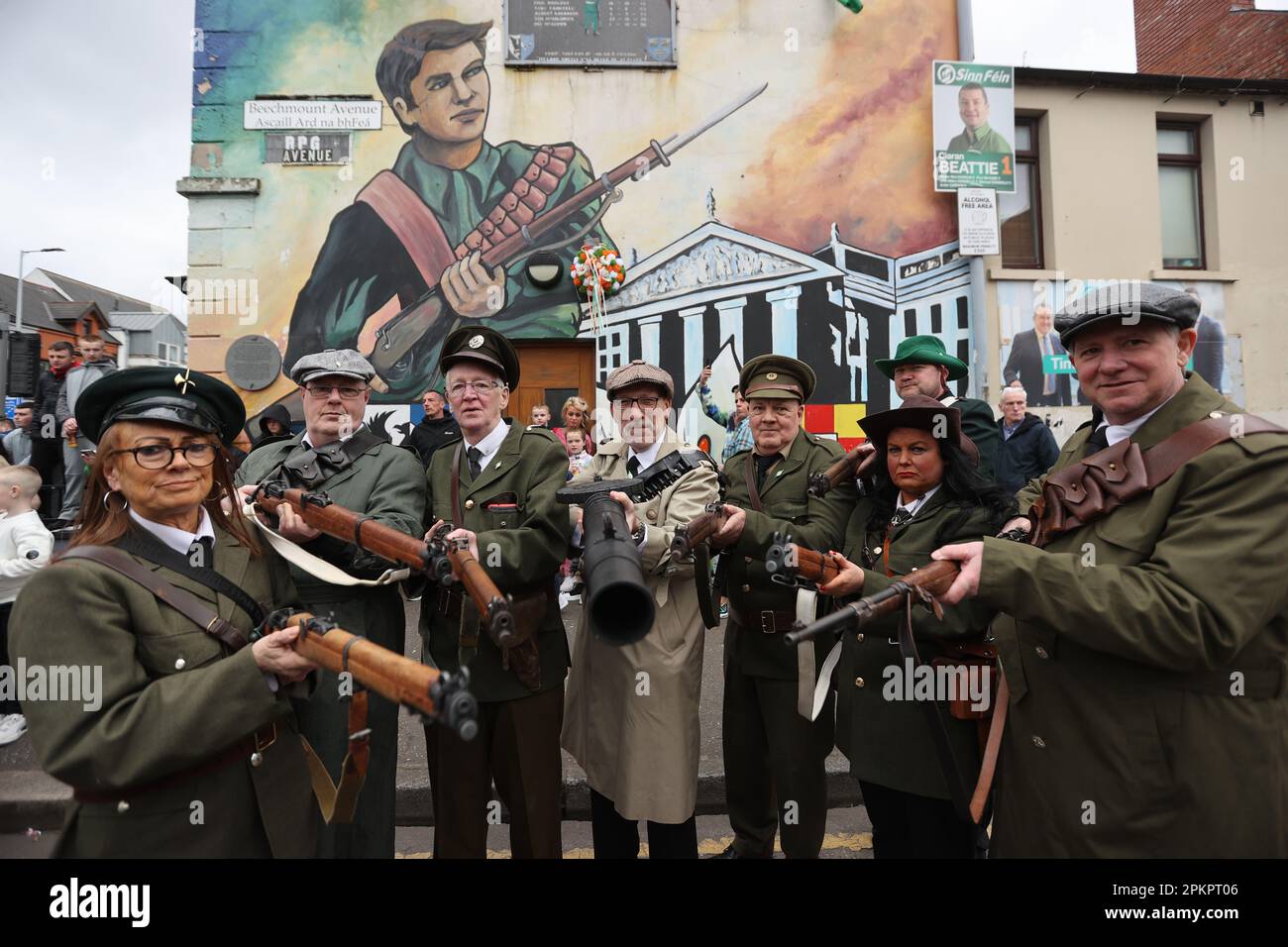 Die Beechmount Avenue in der Nähe der Falls Road, Belfast ...