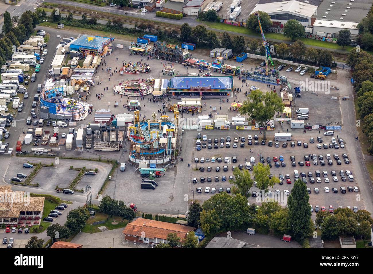 Blick aus der Vogelperspektive, Hammer Funfair Park auf dem Platz vor ...