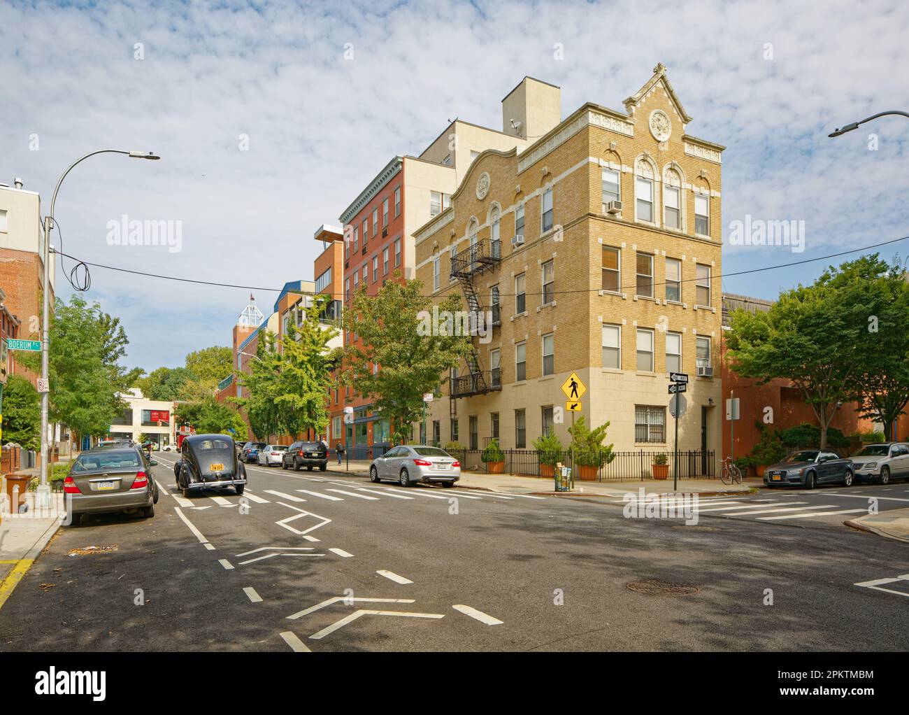 New yorker straßenecke -Fotos und -Bildmaterial in hoher Auflösung – Alamy