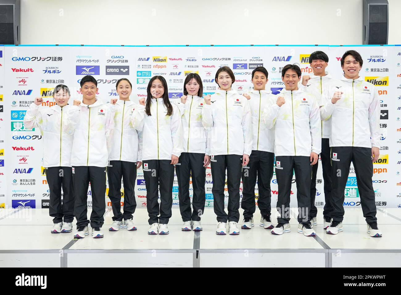 Tokio, Japan. 10. April 2023. (L-R) Sayaka Mikami, Rikuto Tamai, Mio Narita, Airi Mitsui, Reona ...