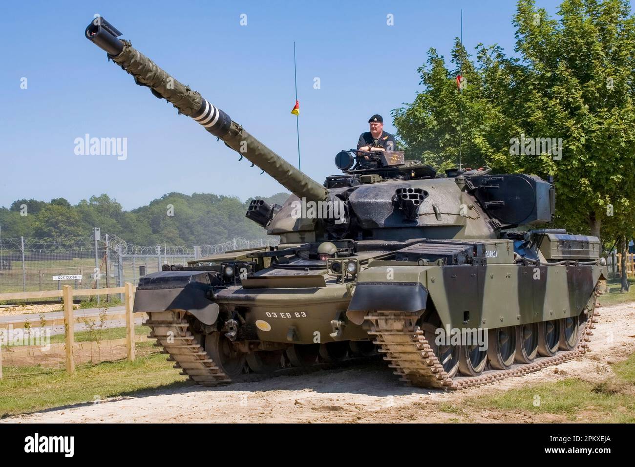 Chieftain royal army -Fotos und -Bildmaterial in hoher Auflösung – Alamy