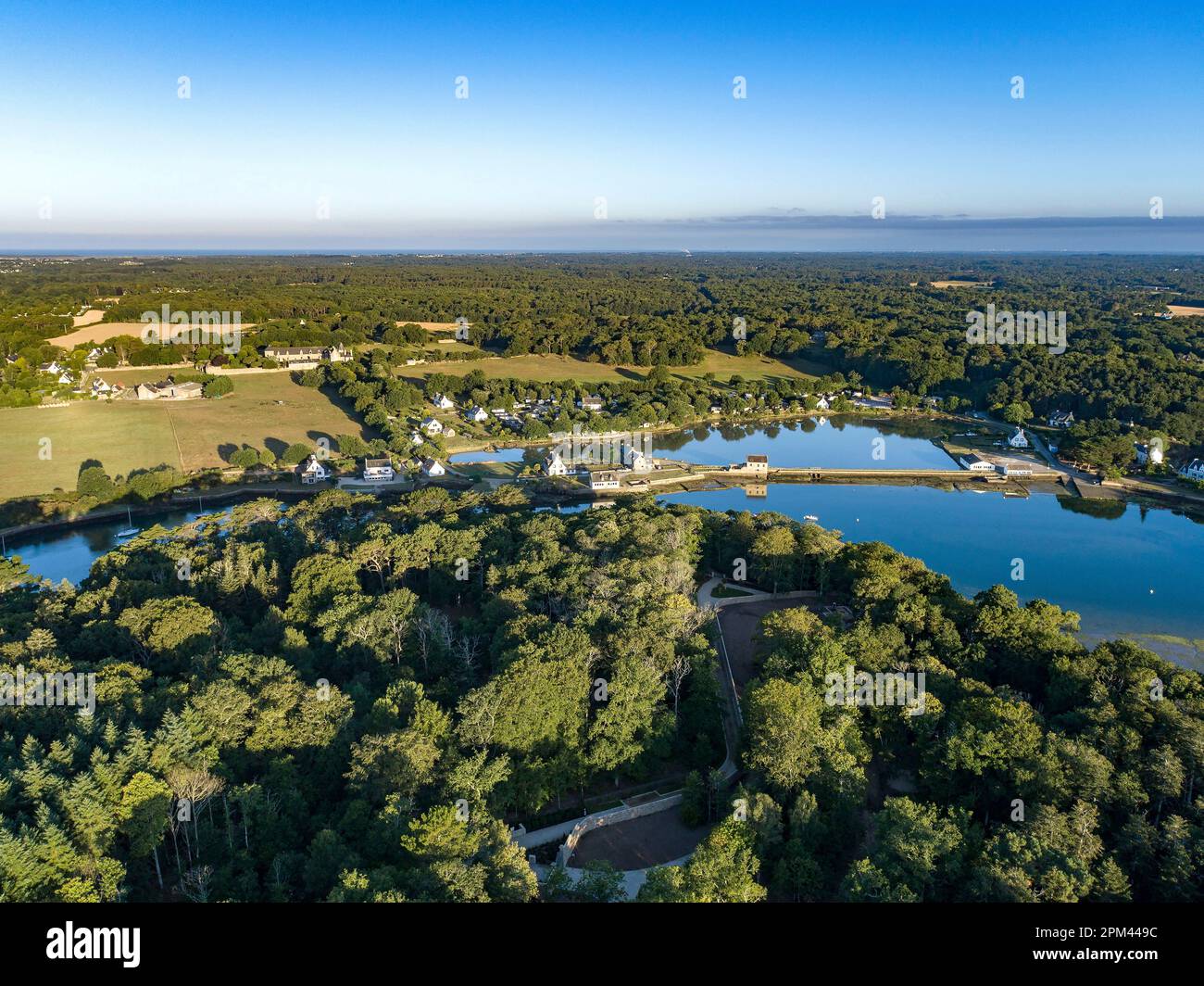 Frankreich, Morbihan, Golf von Morbihan, Carnac, der Deich des Moulin ...