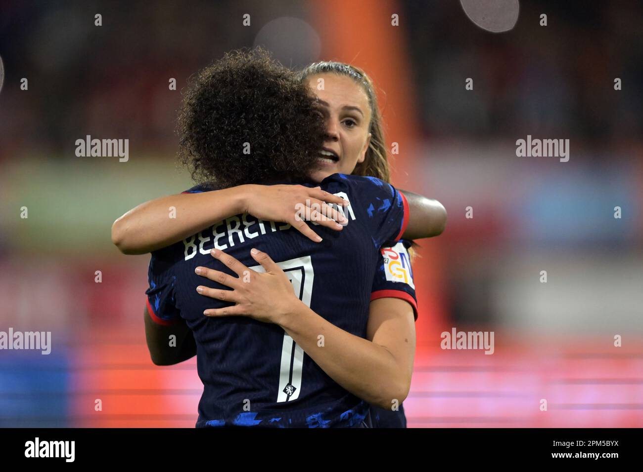 ROTTERDAM - (lr) Lineth Beerensteyn aus Holland, Lieke Martens aus ...