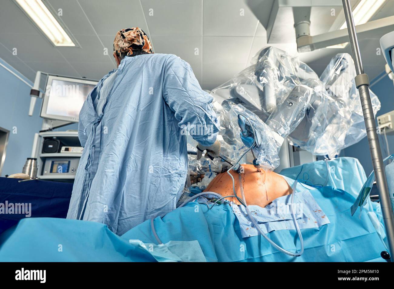 Chirurgie Da Vinci. Minimal-invasive Roboterchirurgie mit dem ...