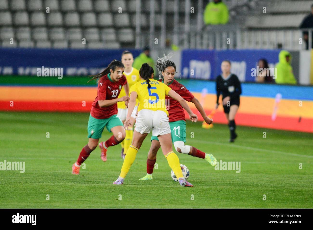 Fotbal intre doamne -Fotos und -Bildmaterial in hoher Auflösung – Alamy