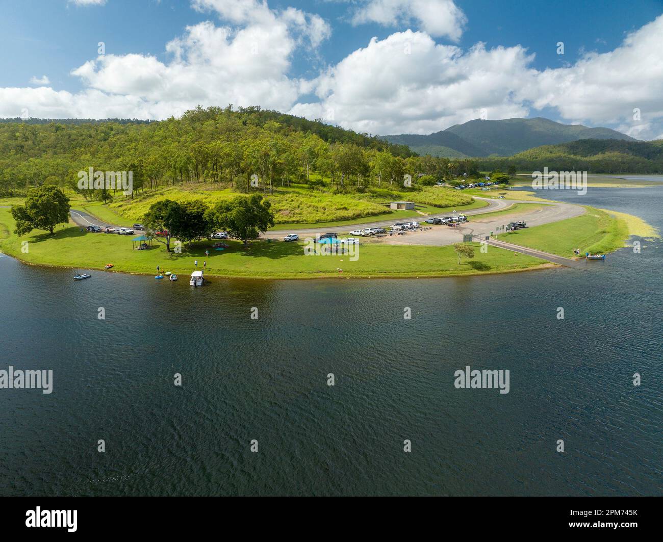 Mackay, Queensland, Australien - 2023. April: Kinchant Dam - Spaß für ...