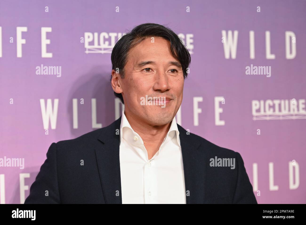 NEW YORK - 11. APRIL: Jimmy Chin besucht am 11. April 2023 die New ...