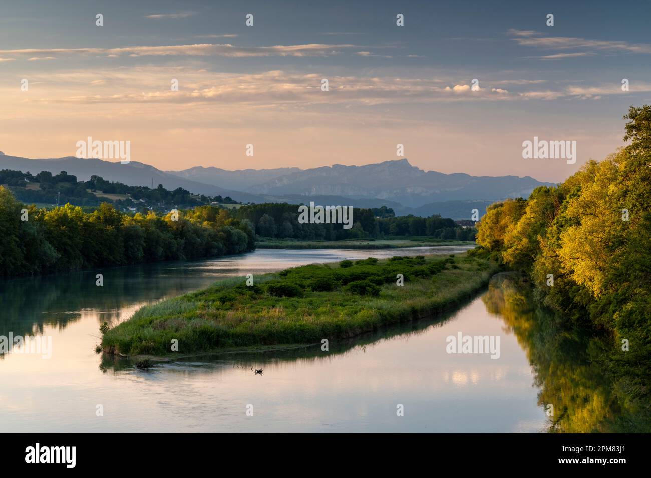 See guier -Fotos und -Bildmaterial in hoher Auflösung – Alamy